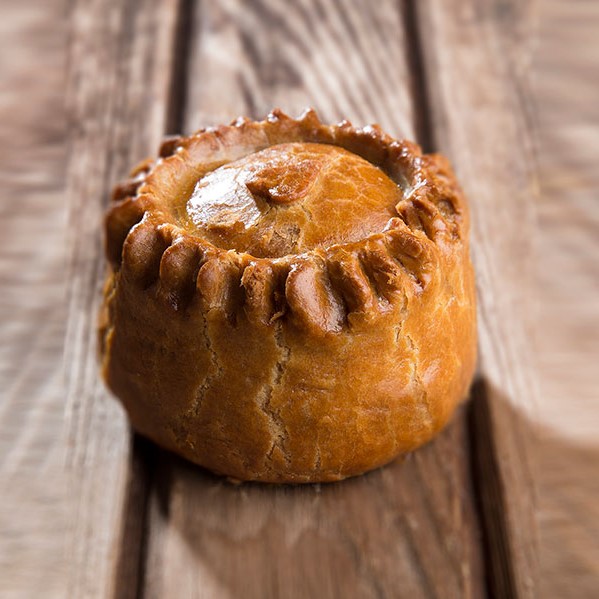 Hand Raised Pork Pie - Farmers Fayre