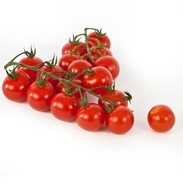 British Cherry Vine Tomatoes Loose 350gm approx - Farmers Fayre